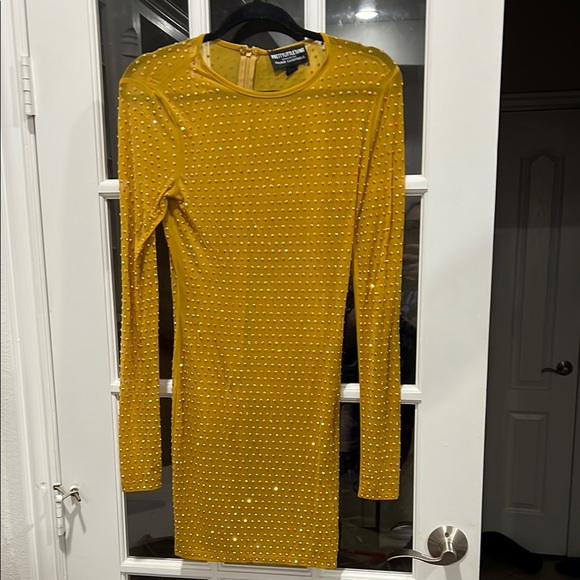 PrettyLittleThing | Dresses | Prettylittlething Yellow Long Sleeve ...